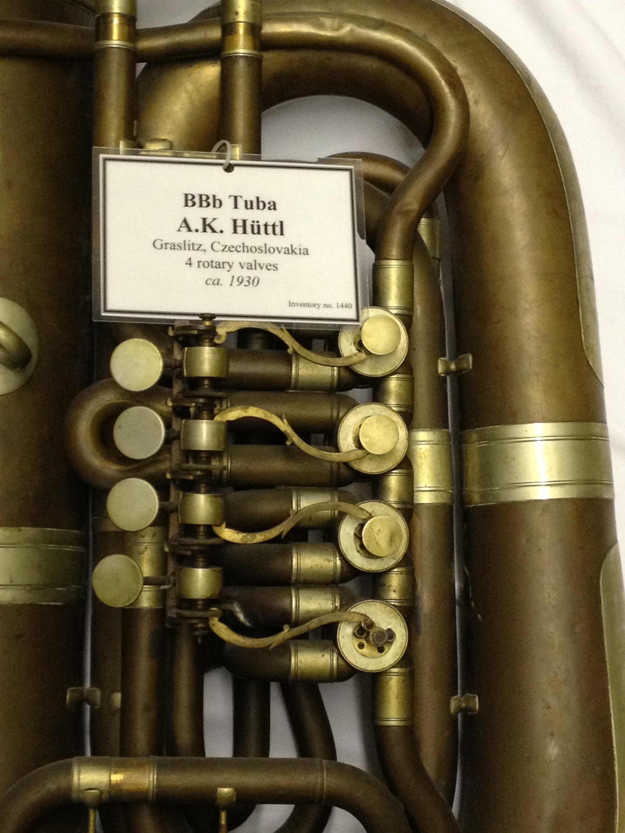 Huttl, BB flat tuba, recording bell, 4 rotor, c.1930 | V & E Simonetti ...